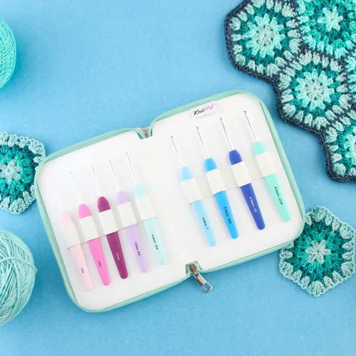crochet hook set with case